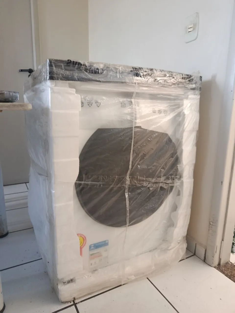 Lavadora Samsung ww11T branca,nova, sem usar - Máquinas de Lavar e ...