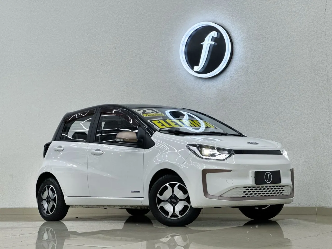 JAC E-JS1 Usados e Novos