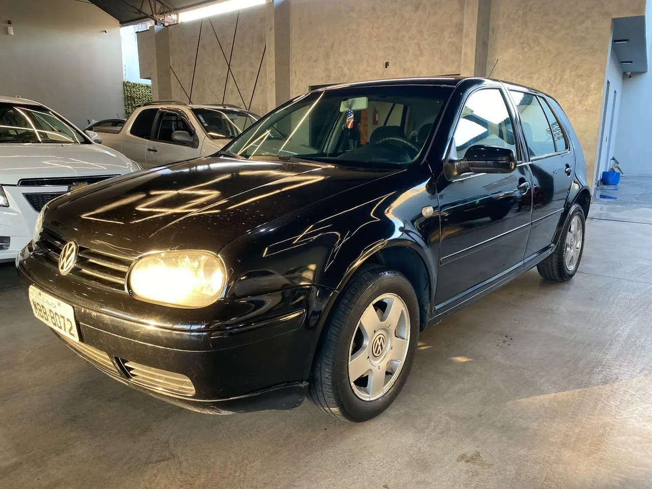 VOLKSWAGEN GOLF 2000 Usados e Novos