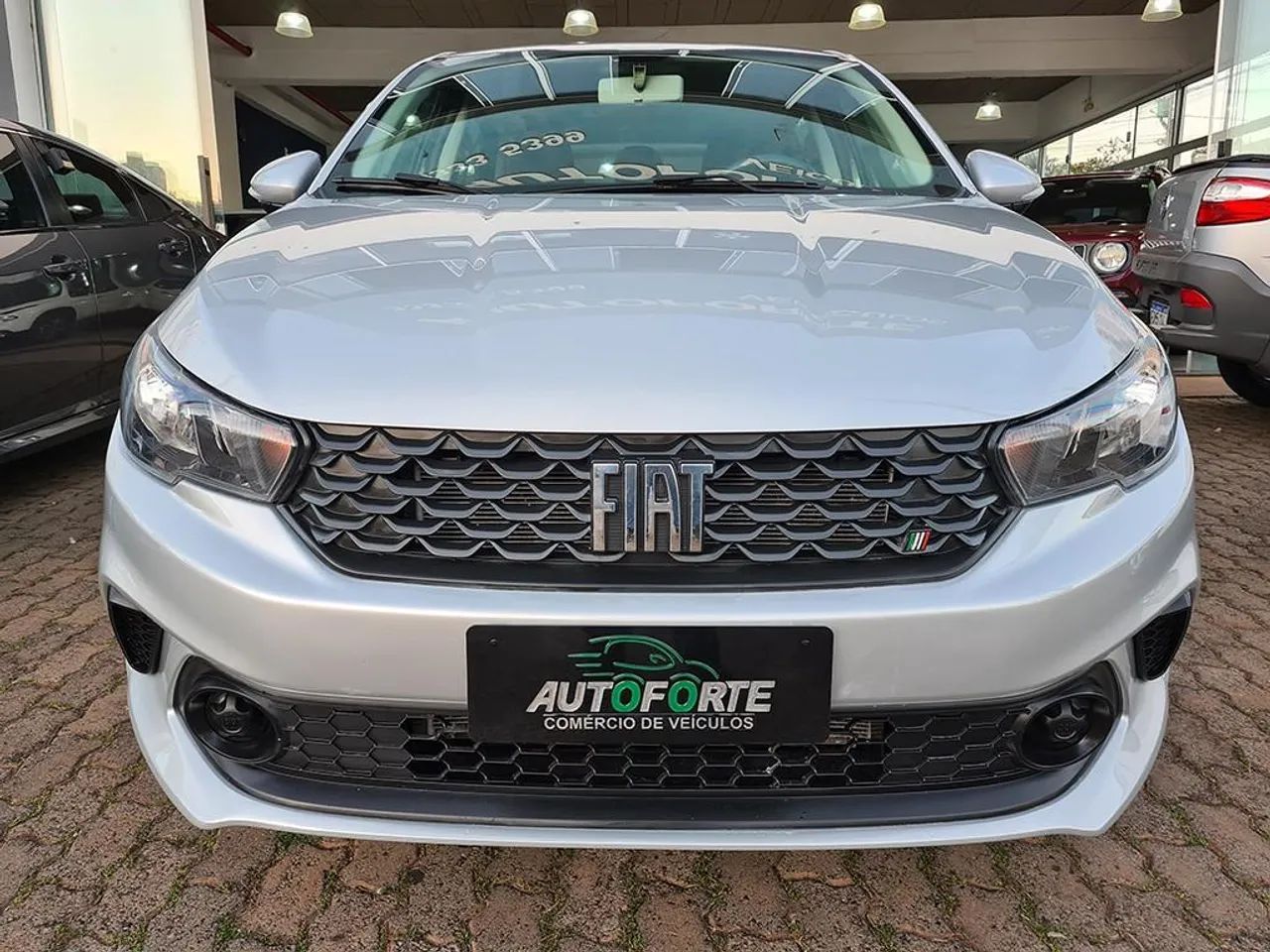 "fiat argo prata" no Brasil