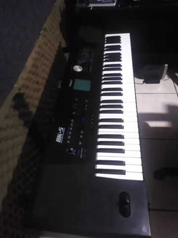 Teclado roland bk5 | +14 anúncios na OLX Brasil