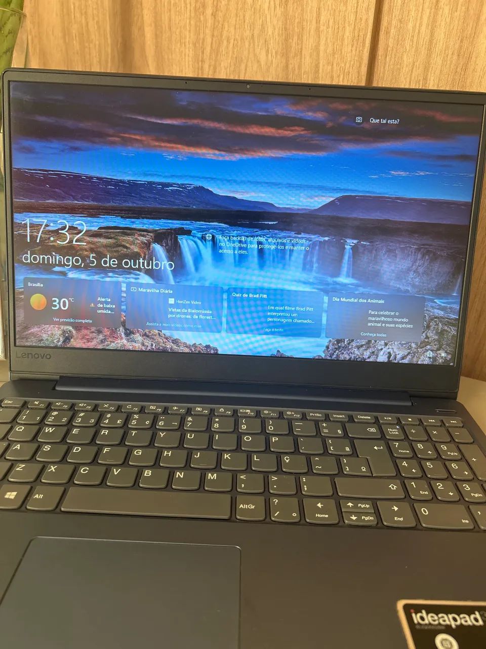 Notebook Lenovo 8gb SSD 256 + SSD 120 AMD Ryzen 7 Placa de vídeo AMD ...