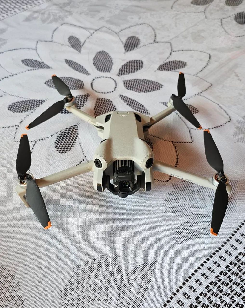 Drone DJI Mini 4 Pro Fly More Combo Plus - Drones - Dias D'Ávila ...