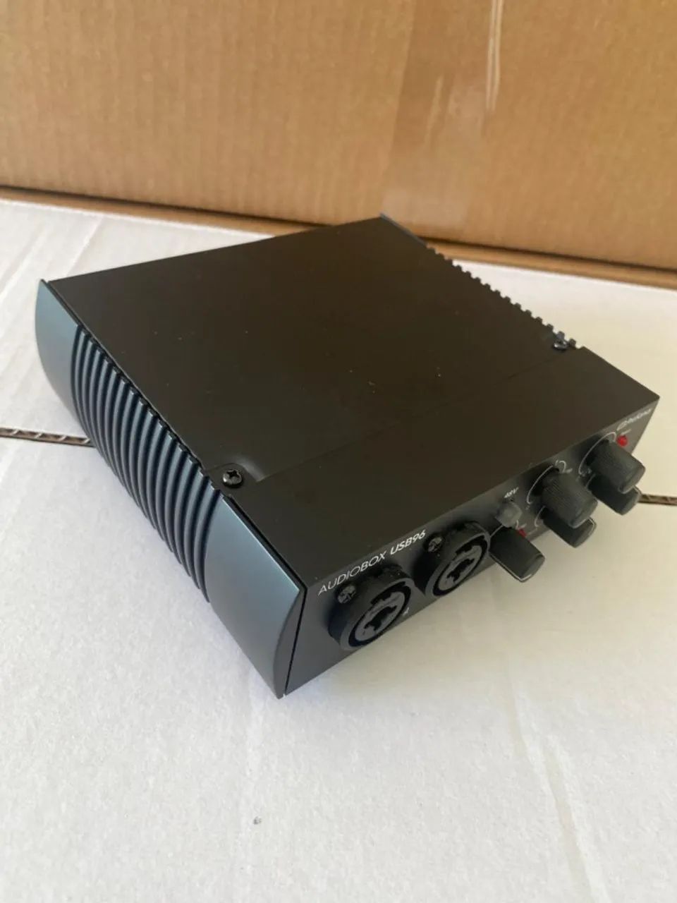 Interface de Áudio PreSonus AudioBox USB 96 - 2 Canais - Completa na ...