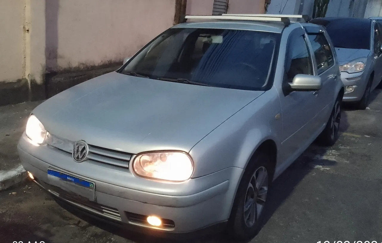 VOLKSWAGEN GOLF 2000 Usados e Novos