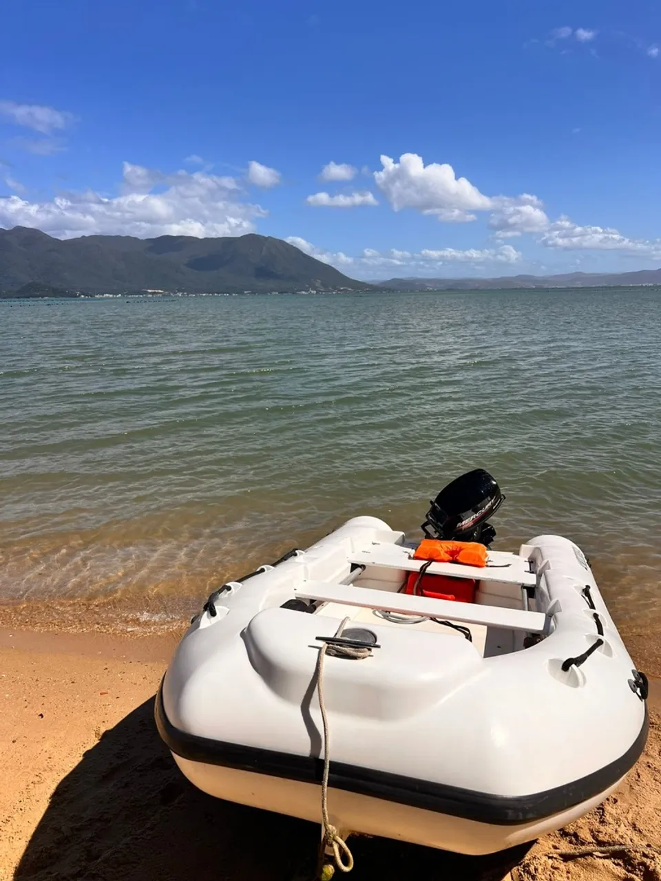 "bote com motor" - Barcos e aeronaves no Brasil