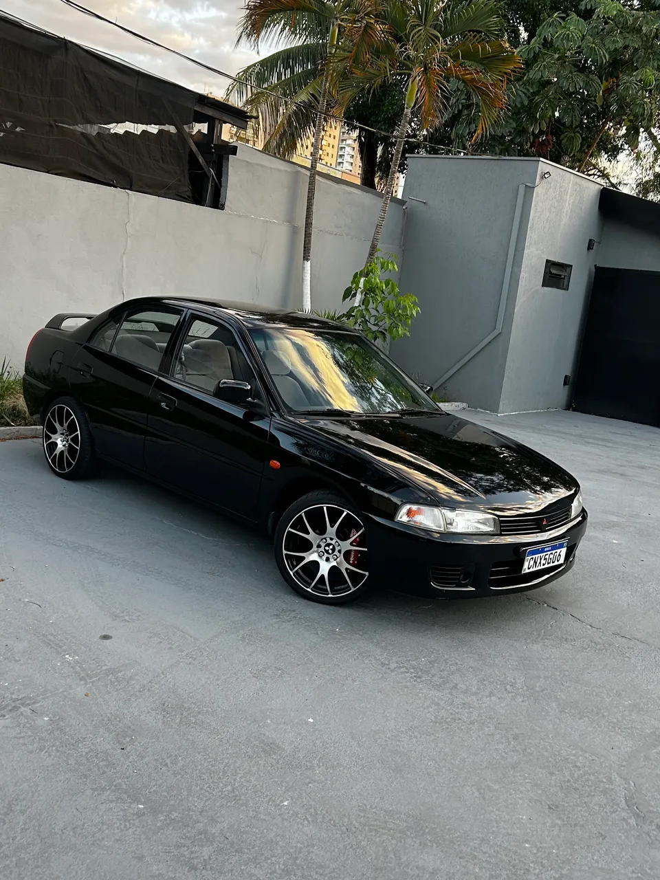 Mitsubishi Lancer Usados e Novos