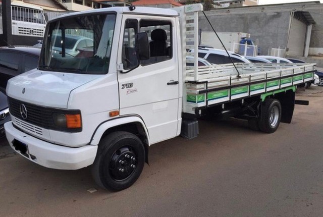 MB 710 carroceria ano 2010 - Caminhões - Santo Amaro, São Paulo ...