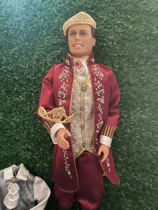 Boneco Príncipe Dominic do filme Barbie A Princesa e a Plebeia completo ...