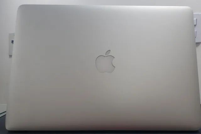 "macbook 2 polegadas" no Brasil