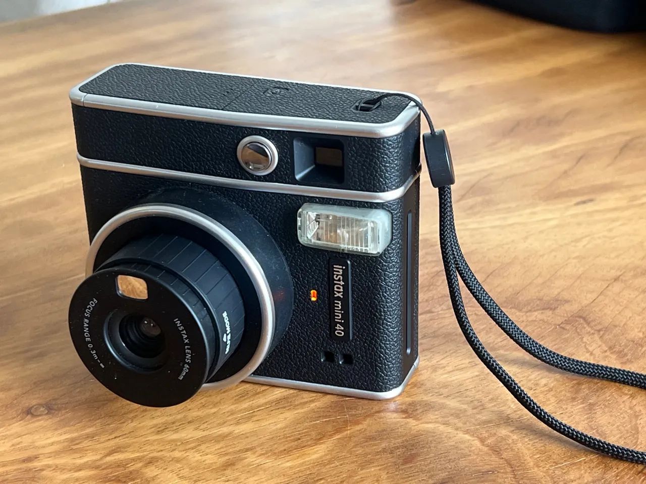 Instax Mini 40 - Câmera Retrô Instantânea - Com Filme e Pilhas - Como ...