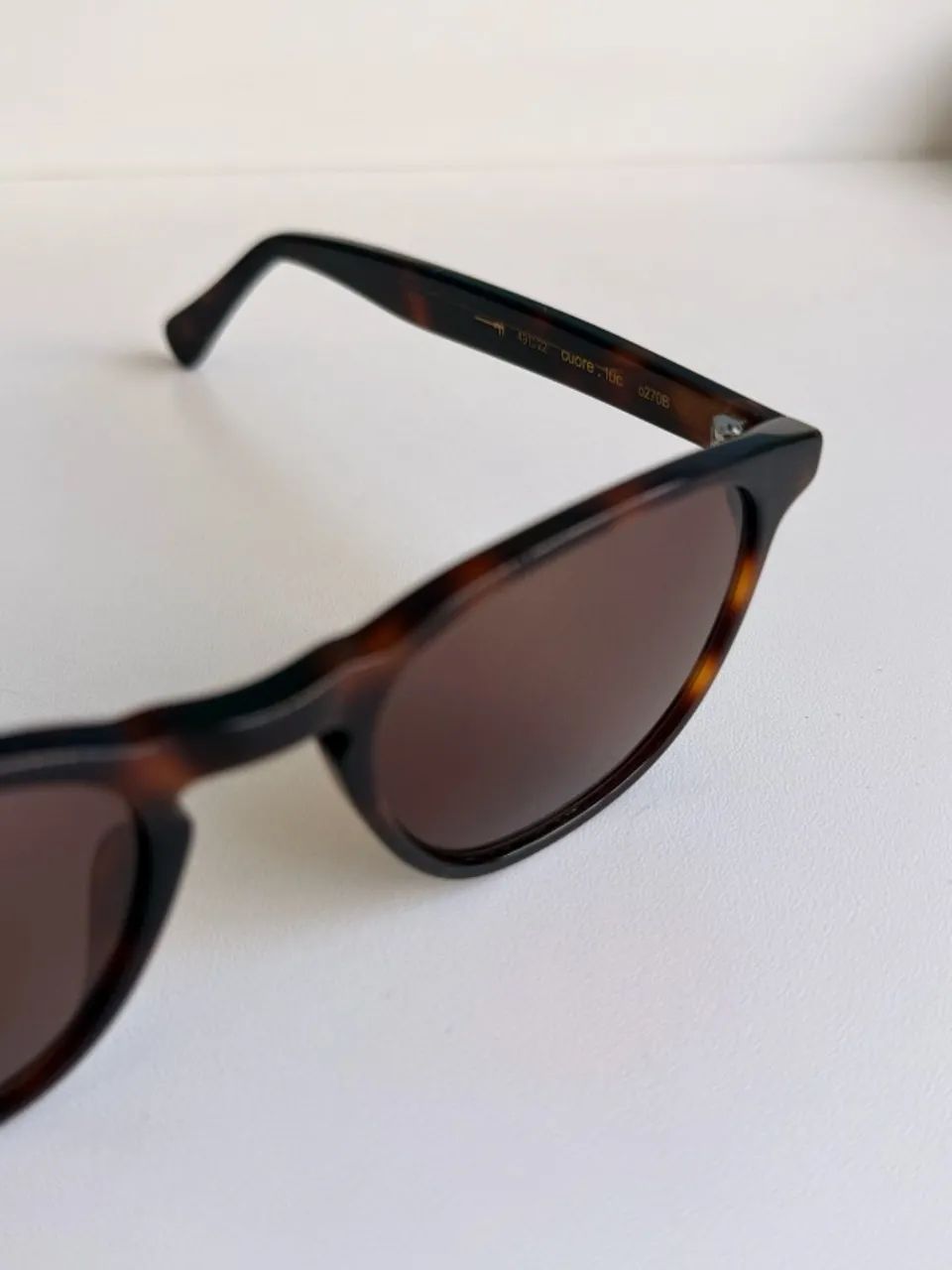 Óculos de Sol Novíssimo Zerezes - Modelo Luc Clássico - Acessórios ...