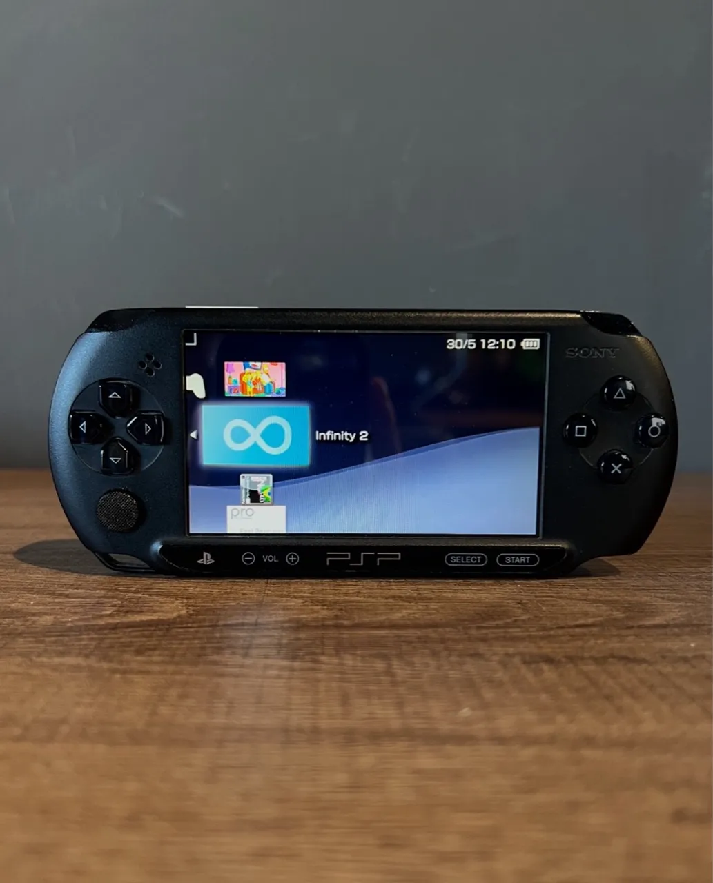 "psp go desbloqueado" - Consoles de Vídeo Game no Brasil