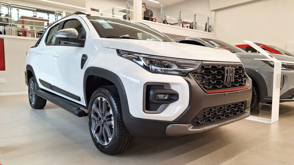 FIAT STRADA 2025 Usados e Novos