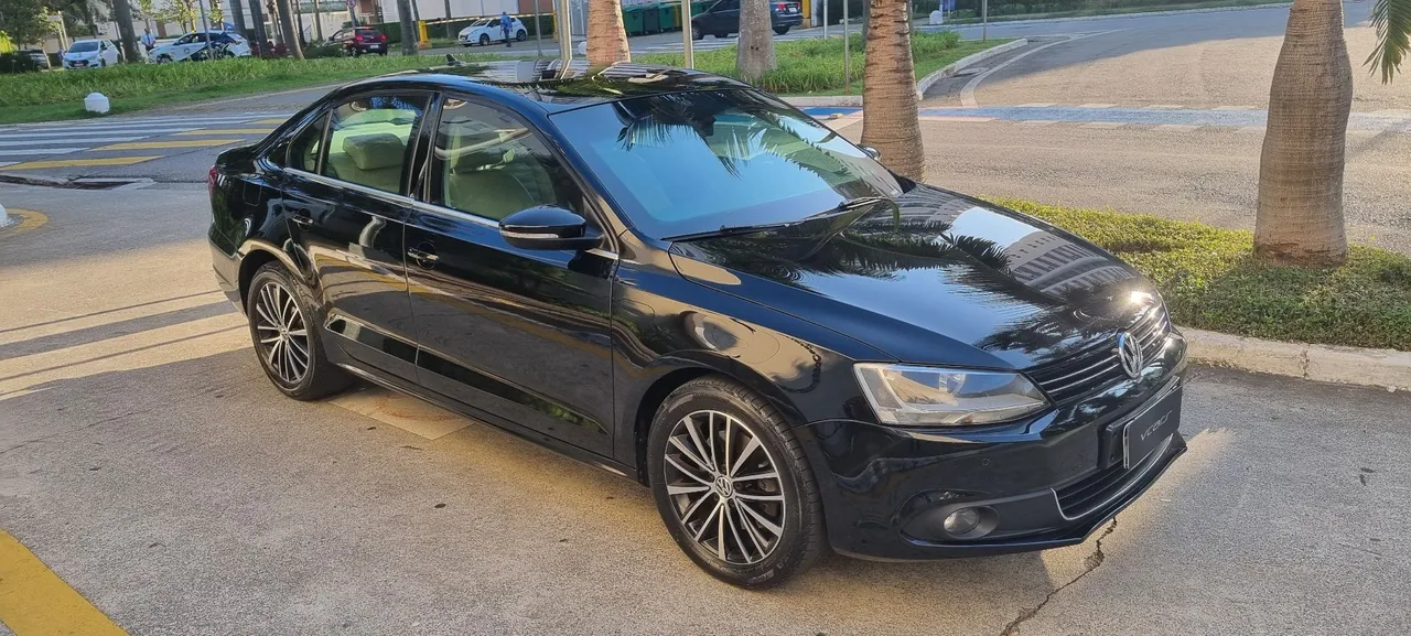 VOLKSWAGEN JETTA 2012 Usados e Novos