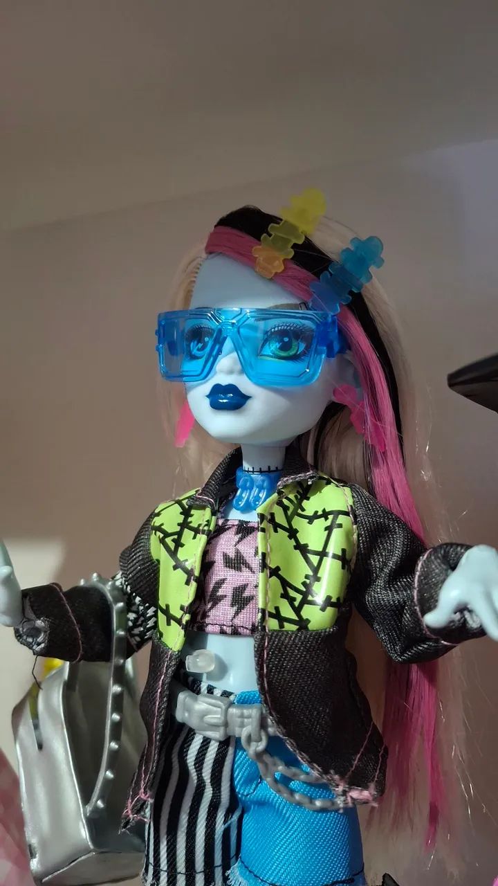 Monster High Frankie G3 core refresh completa - Brinquedos e Jogos ...