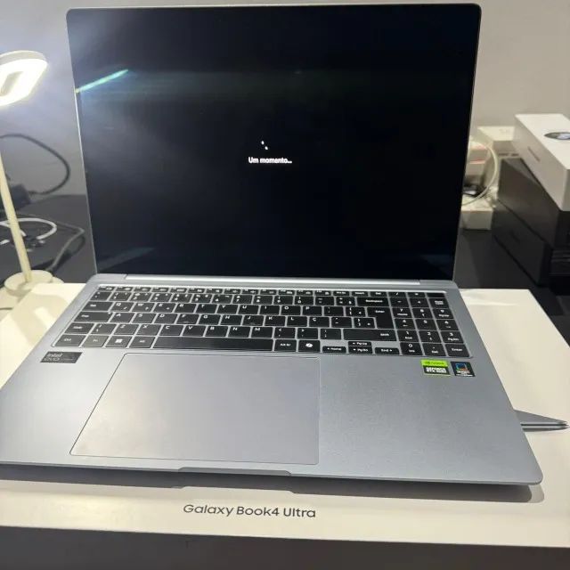 Samsung Galaxy Book4 Ultra 9 c NF 2 Mes de uso! 16pol 3k 120hz RTX 4070 ...