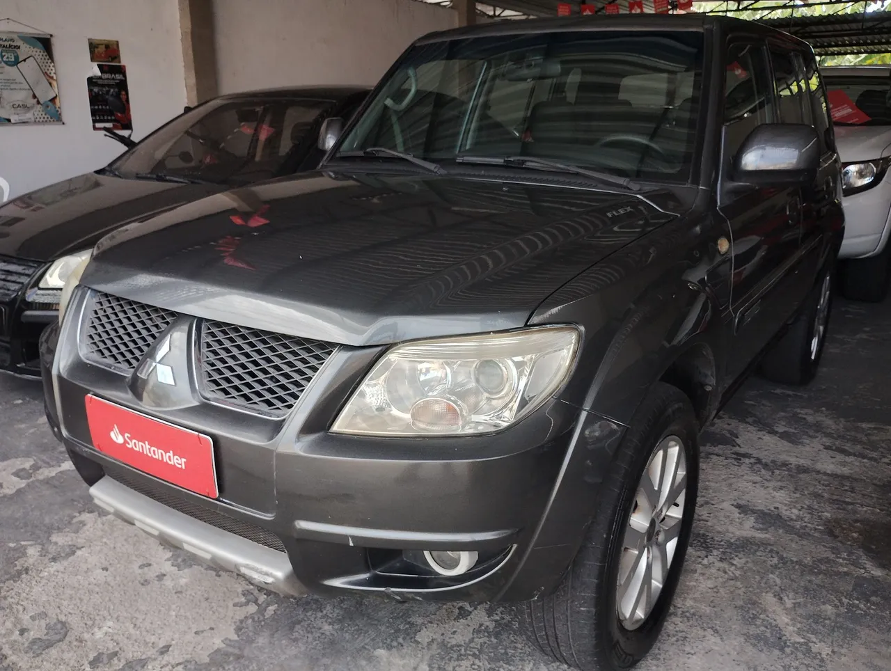 MITSUBISHI PAJERO TR4 2.0/ 2.0 FLEX 16V 4X4 AUT. Usados e Novos