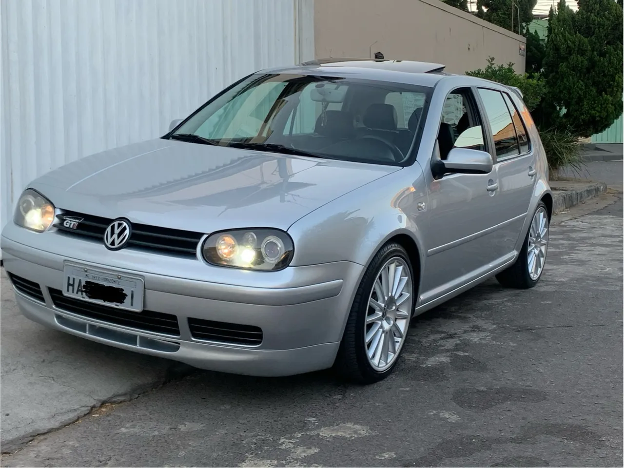 VOLKSWAGEN GOLF 2003 Usados e Novos