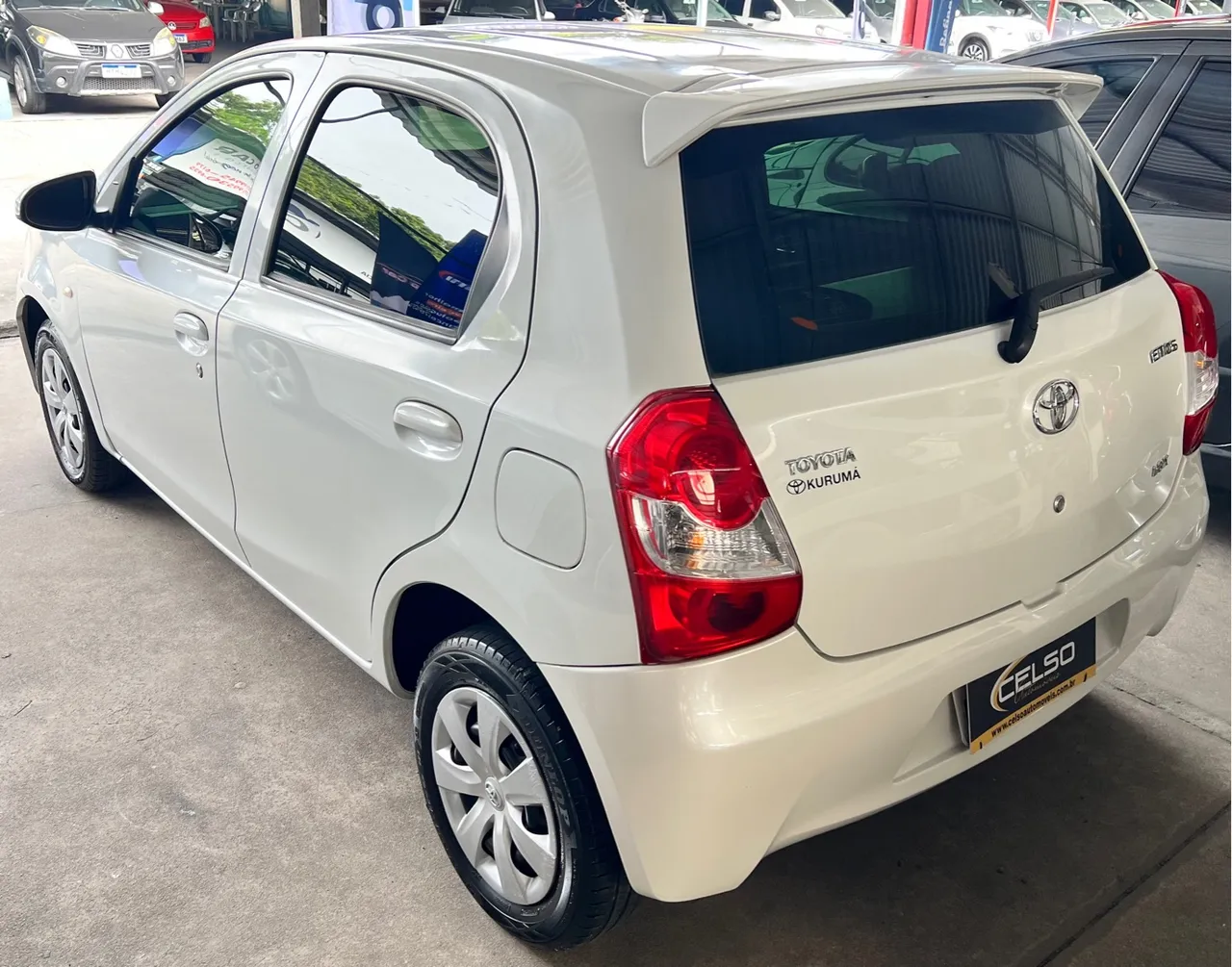 TOYOTA ETIOS 2015 Usados e Novos