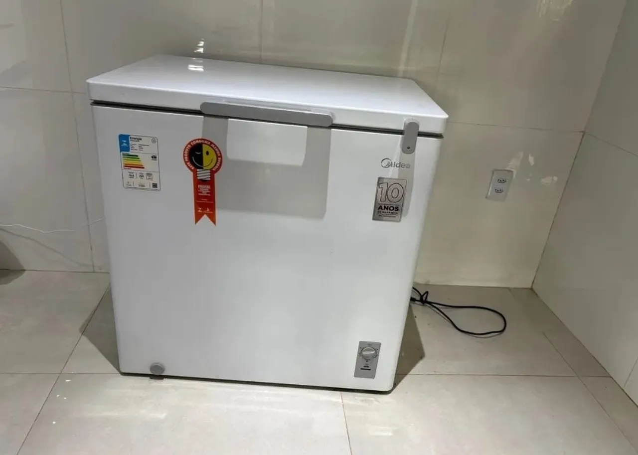 "freezer-pequeno" - Geladeiras e Freezers no Brasil