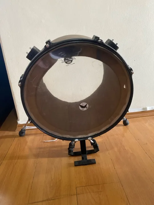 "bumbo instrumento musical" - Instrumentos musicais no Brasil