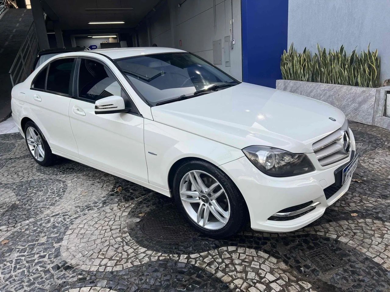 MERCEDES-BENZ 2012 Usados e Novos