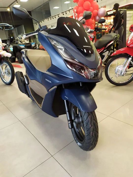 Motos HONDA PCX 2024 no Brasil