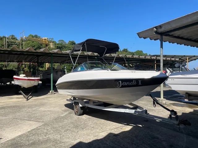 Lancha no Rio de Janeiro