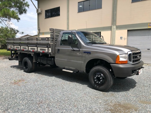 FORD F-4000 Usados e Novos