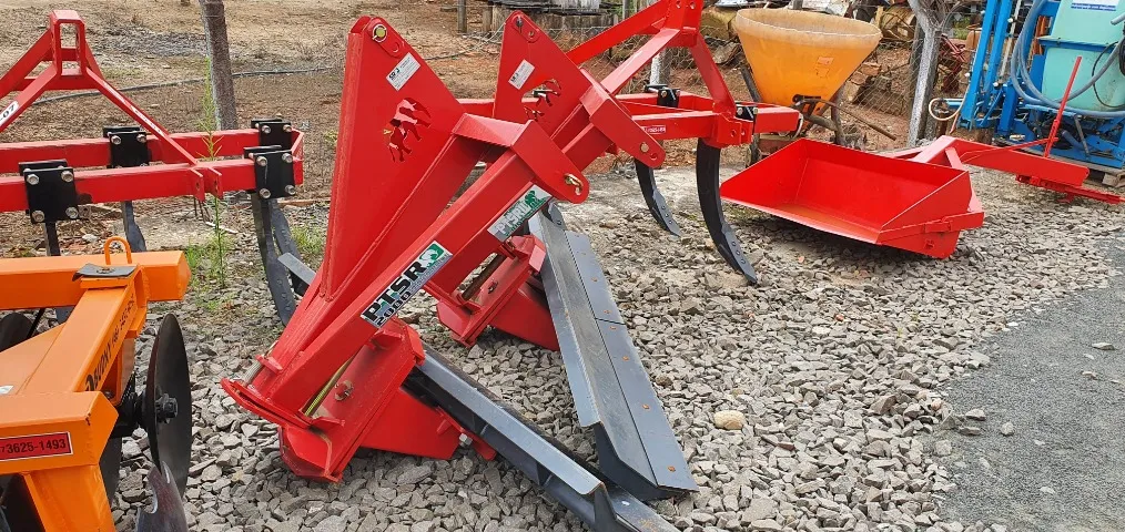 "plaina trator" no Brasil