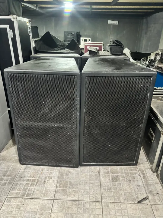 "subwoofer de 18 polegadas" - Equipamentos e Acessórios de Som no Brasil