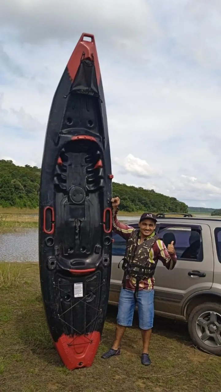 "caiaques com motor" no Brasil
