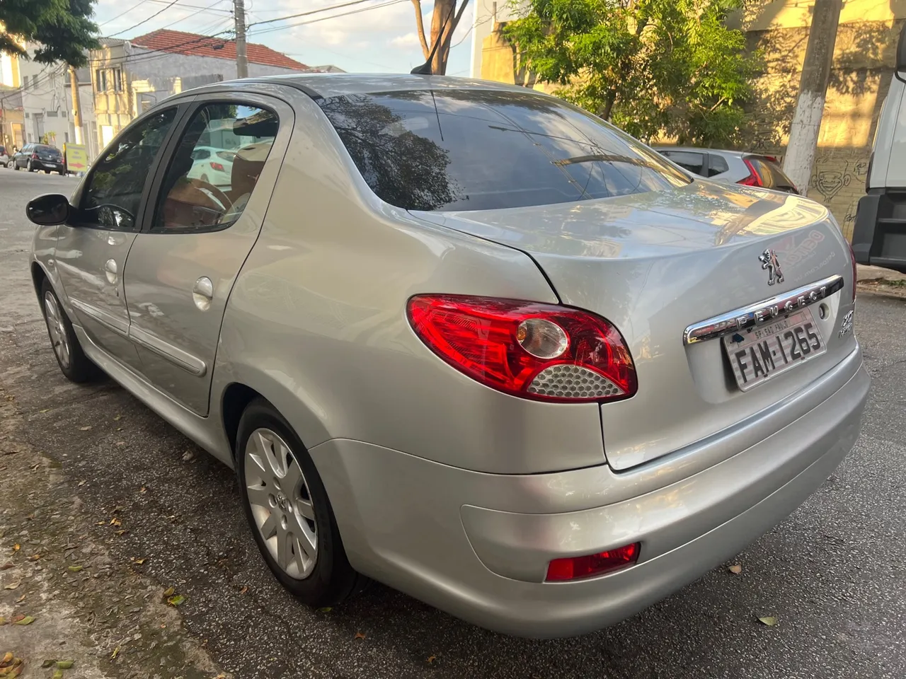 Peugeot 207 SEDAN PASSION XS 1.6 FLEX 16V 4P Usados e Novos