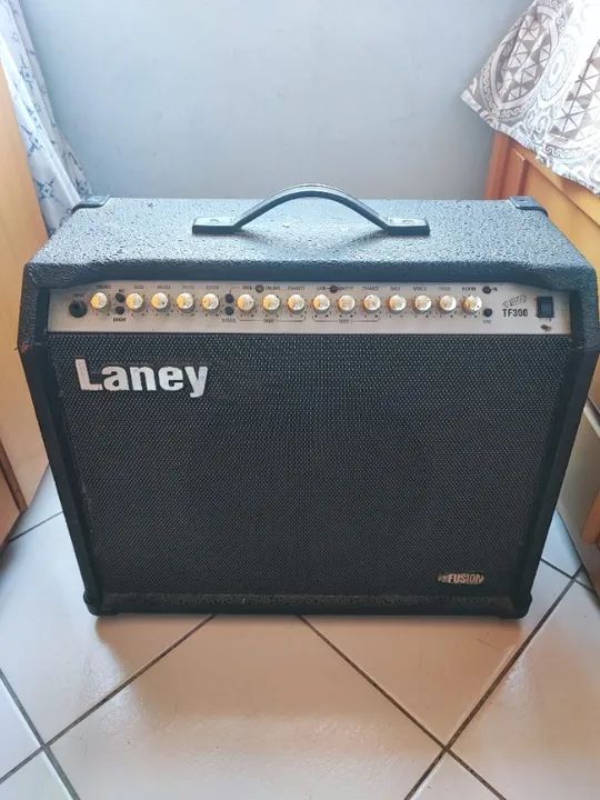 Amplificador Laney TF300 - USADO - Instrumentos musicais - Brás, São ...