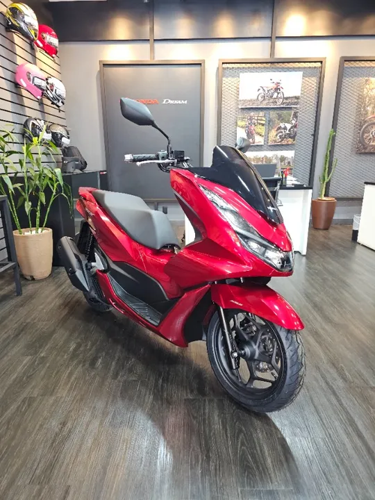 Motos HONDA PCX 2025 no Brasil