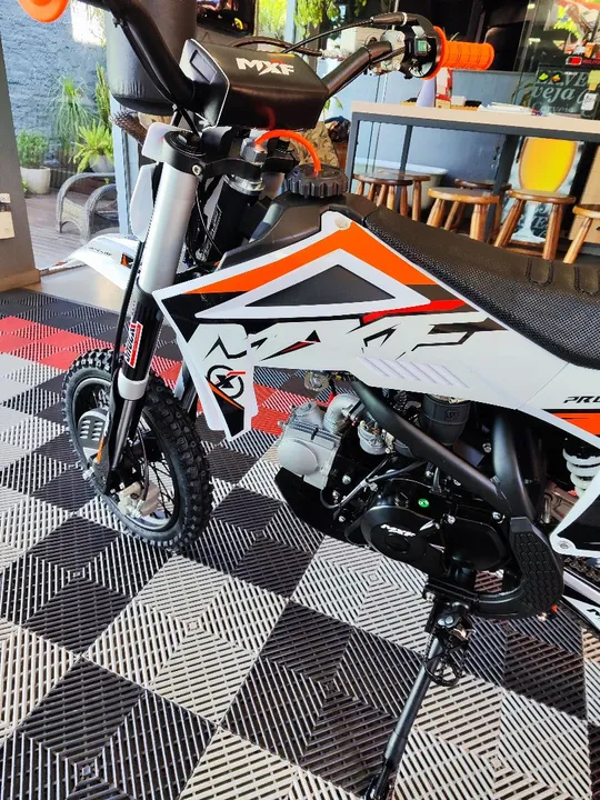 Motos MXF PRO RACING no Brasil