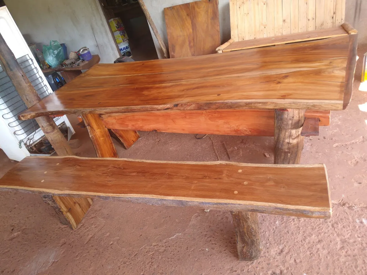 "madeira rustica" - Mesas no Brasil