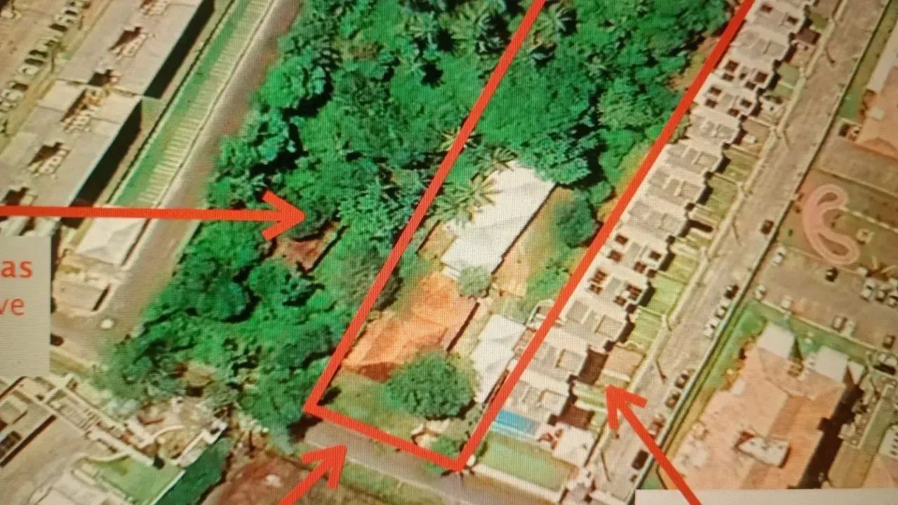 TERRENO À VENDA EM ABRANTES CAMAÇARI/BA Próximo ao Condomínio Reserva ...