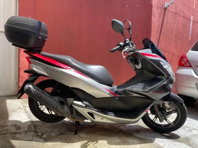 Motos HONDA PCX 2018 em Curitiba e região, PR
