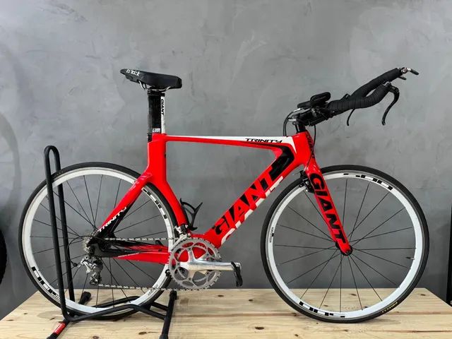 "giant trinity" no Brasil