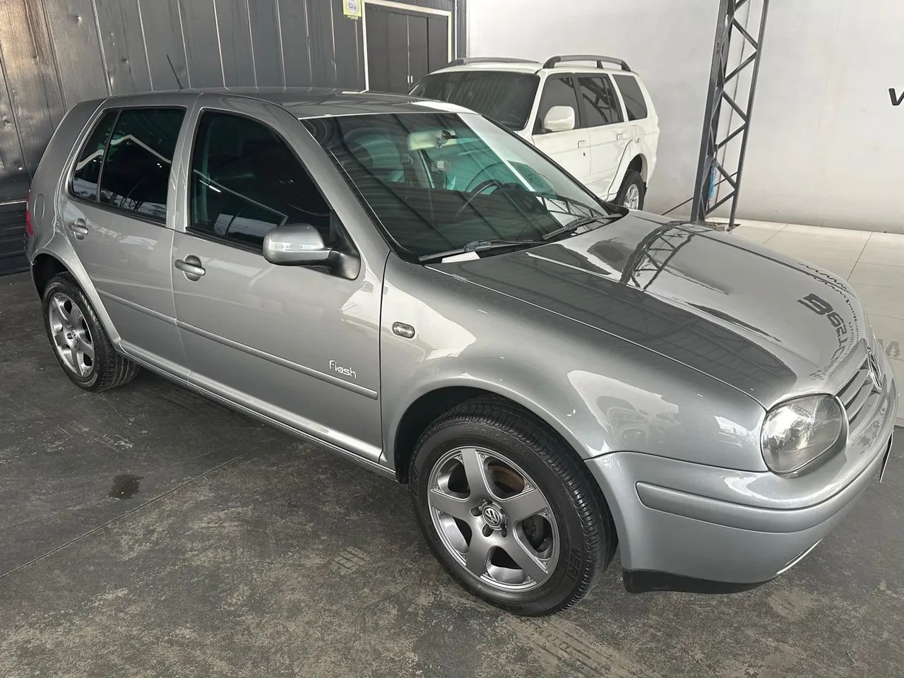 VOLKSWAGEN GOLF 2006 Usados e Novos