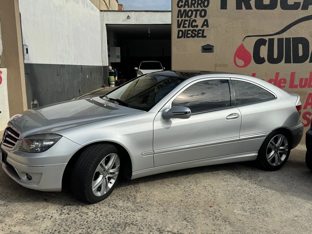 Mercedes-Benz CLC-200 Usados e Novos