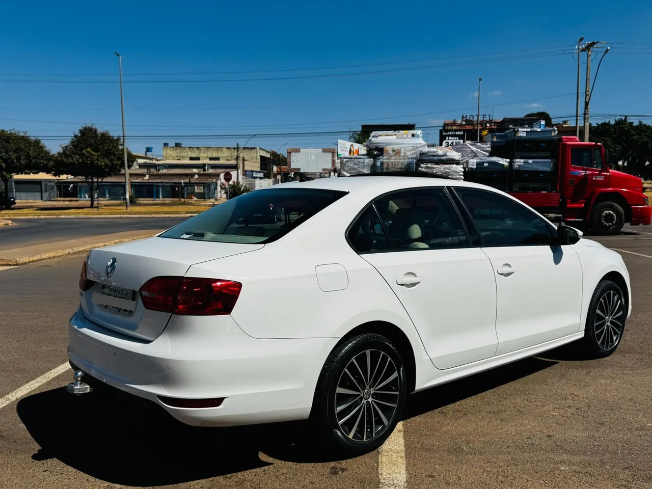 VOLKSWAGEN JETTA 2012 Usados e Novos