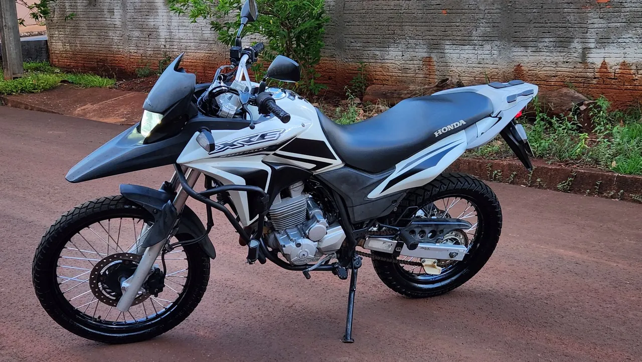 Motos HONDA XRE 2015 no Brasil
