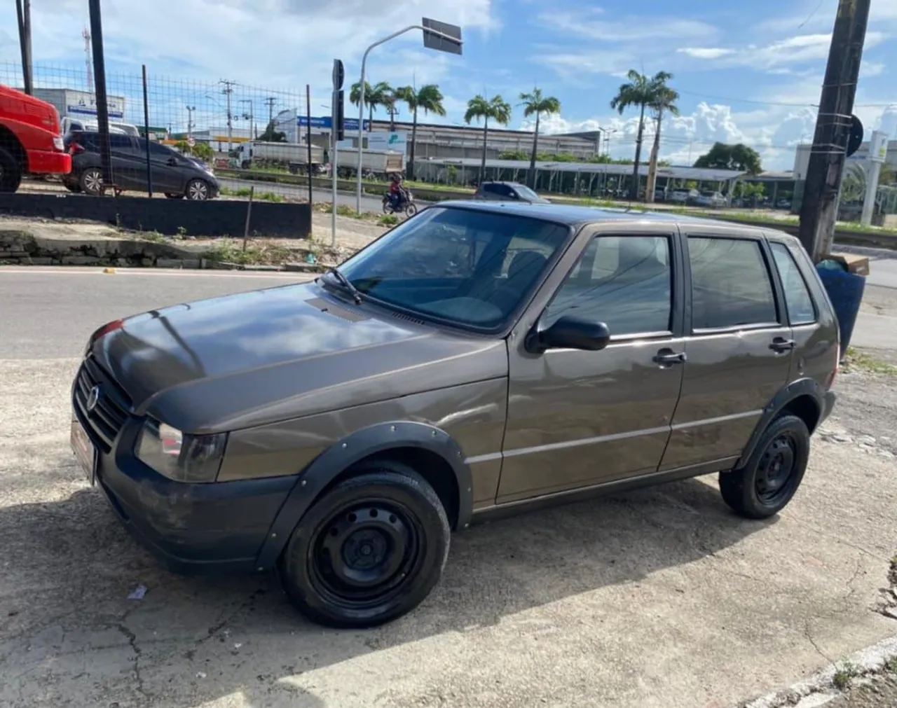 FIAT UNO MILLE WAY ECONOMY 1.0 F.FLEX 4P Usados e Novos