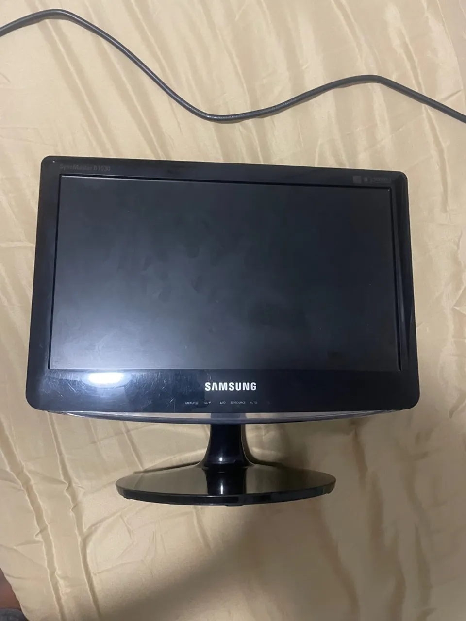 "monitor crt" - Monitores no Brasil