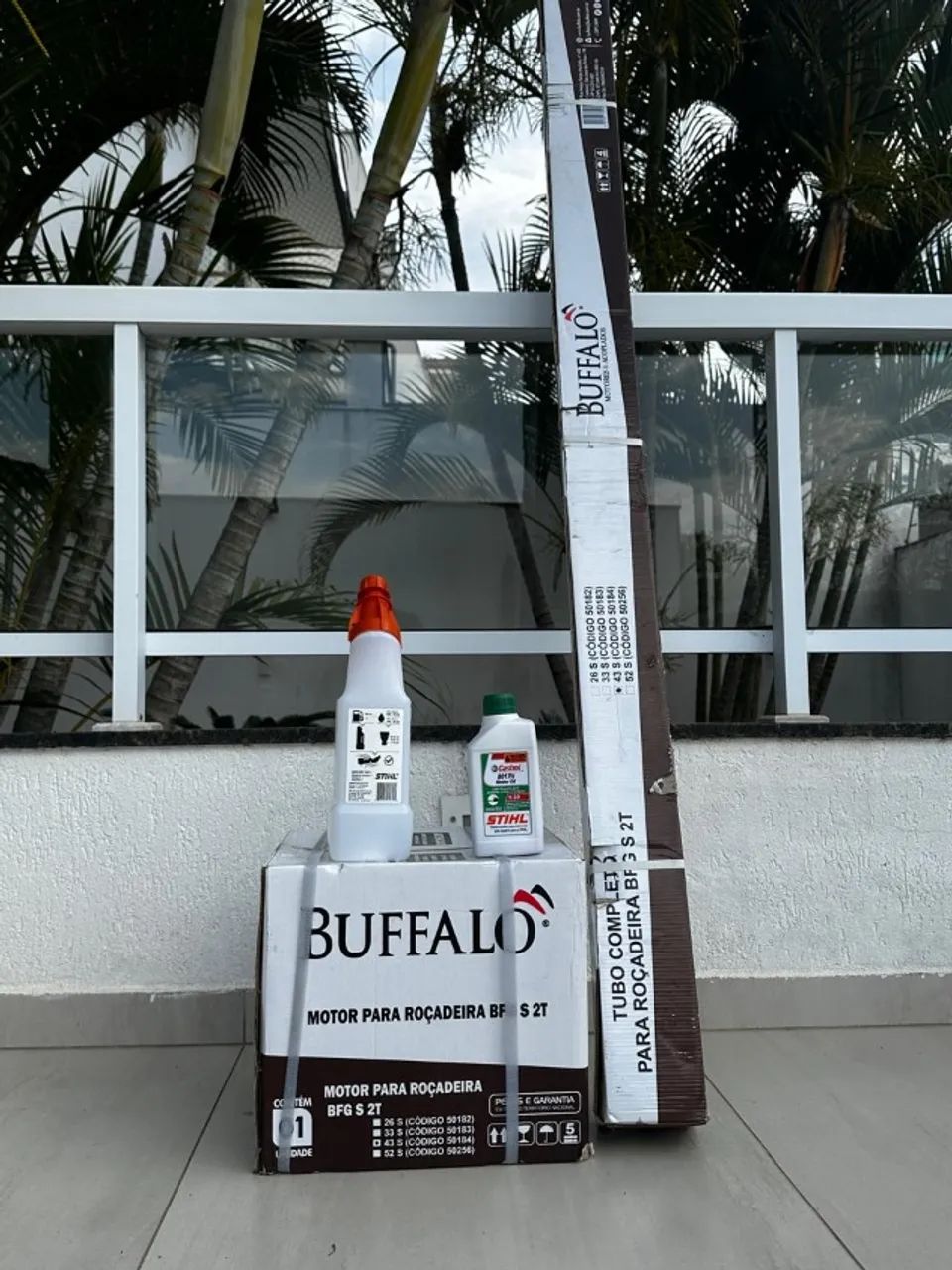Roçadeira Buffalo Lacrada com Kit Stihl de Brinde - Tratores e máquinas ...