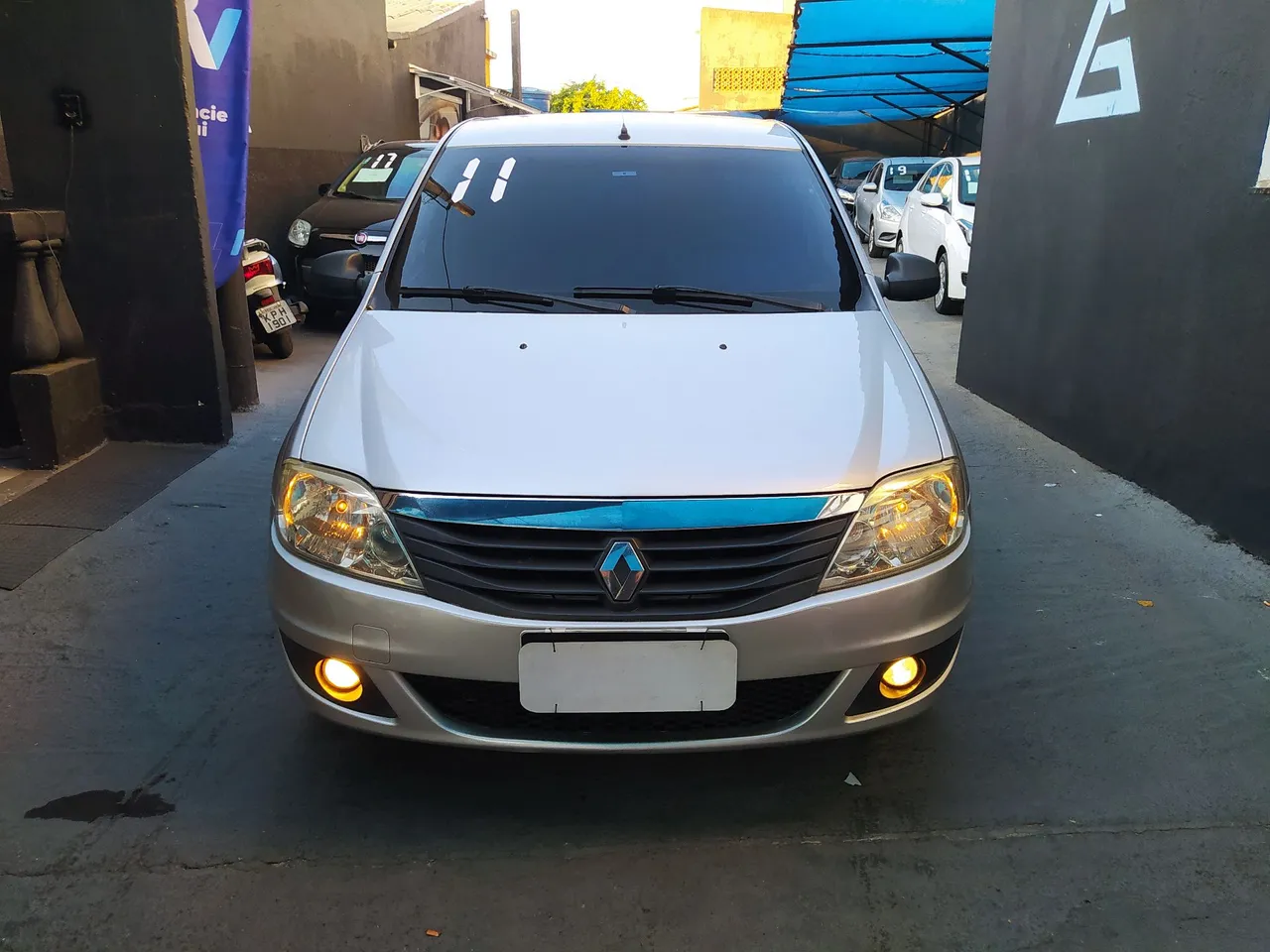 RENAULT LOGAN 2011 Usados e Novos