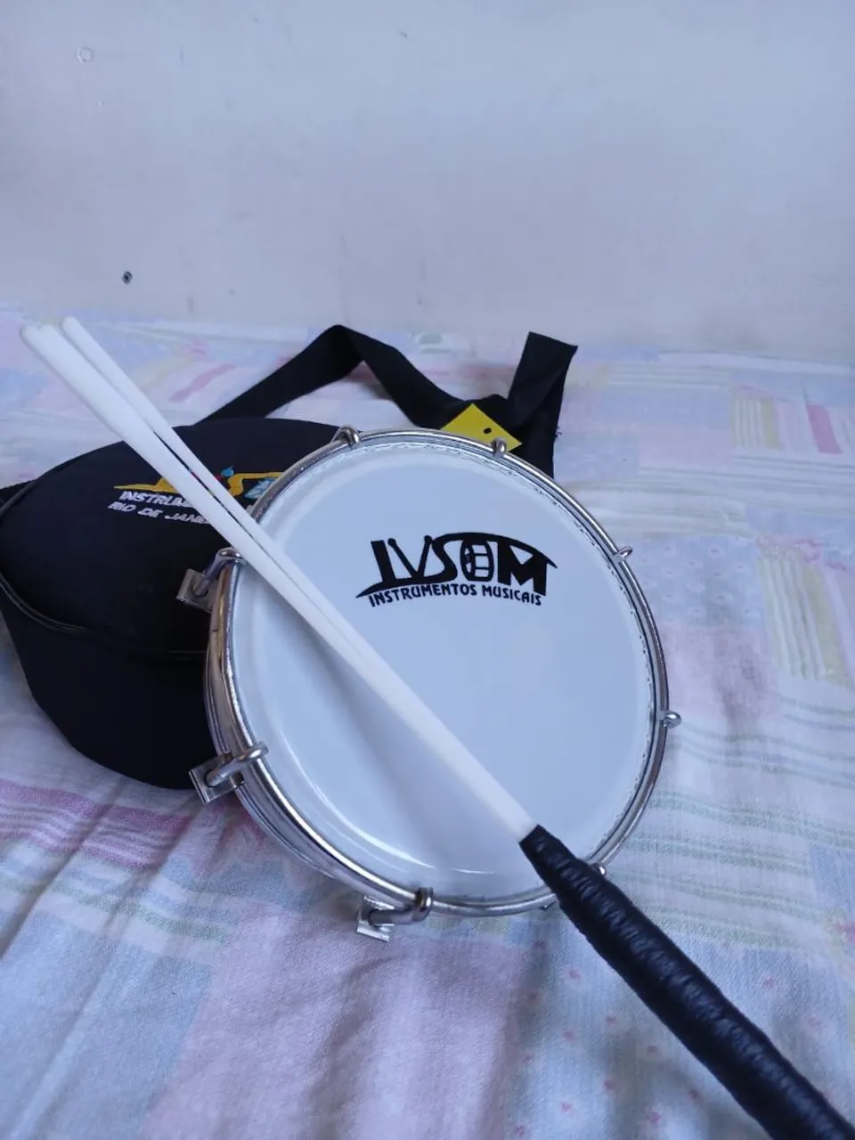 "tamborim" no Brasil